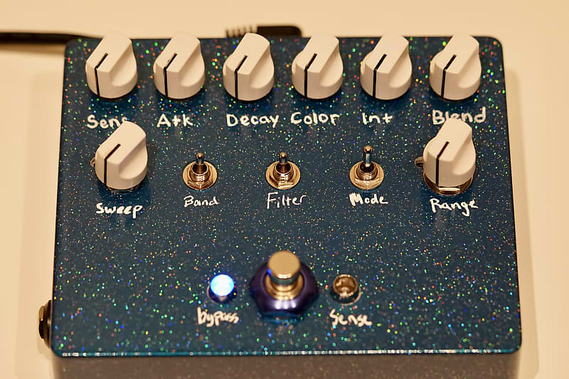 AionFX Spectron Envelope Filter 2024 - Caribbean Sparkle | Reverb