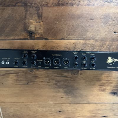 Raven Labs Universal Stereo Instrument Preamp - Black | Reverb