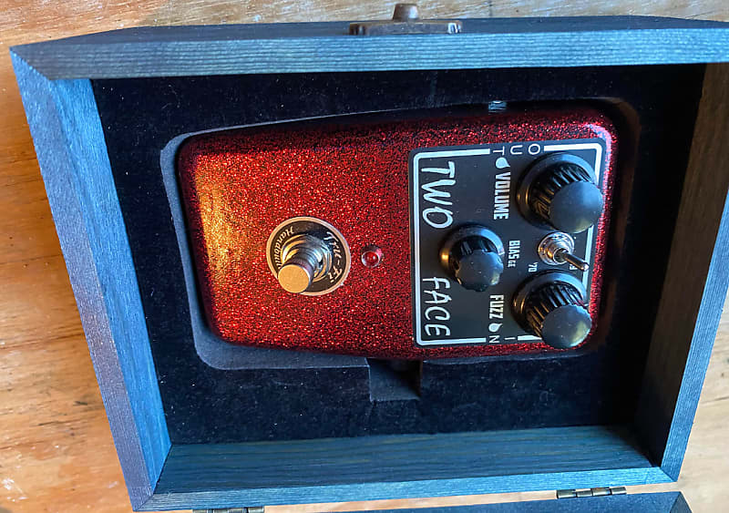 Tru Fi Two Face Two Face Red Sparkle 2022 - Red Sparkle | Reverb