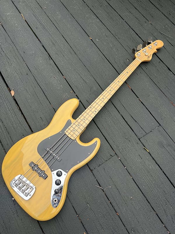 G&L USA JB 4 String Jazz Bass Butterscotch Blonde & Case 2020 | Reverb