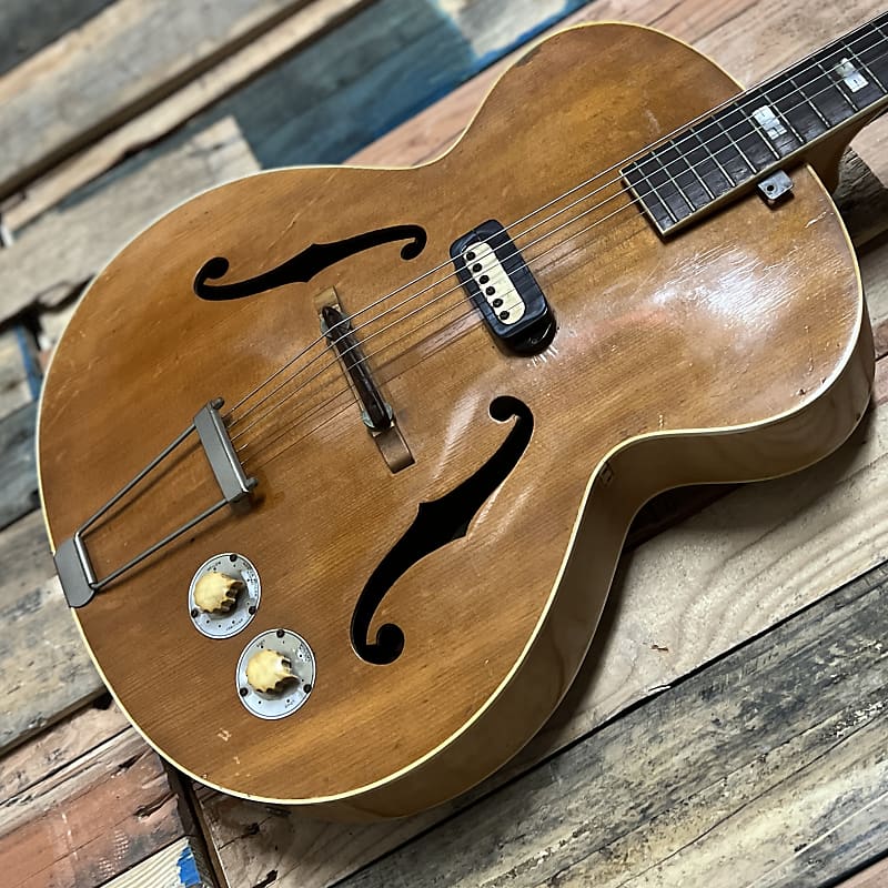 Fender Tremolux 1959 + 1949 Epiphone Zephyr | Reverb Canada