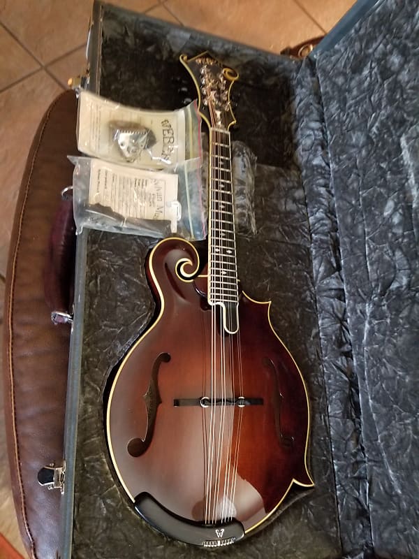 Weber Yellowstone Custom 2006 - Walnut finish | Reverb