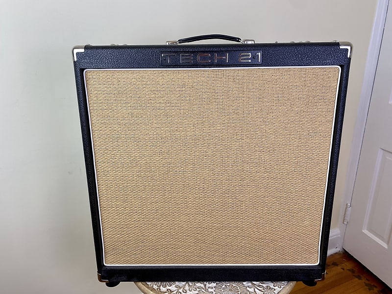 Tech 21 Trademark 60 TM60 Rare 4x10 Celestion with Cover | Reverb