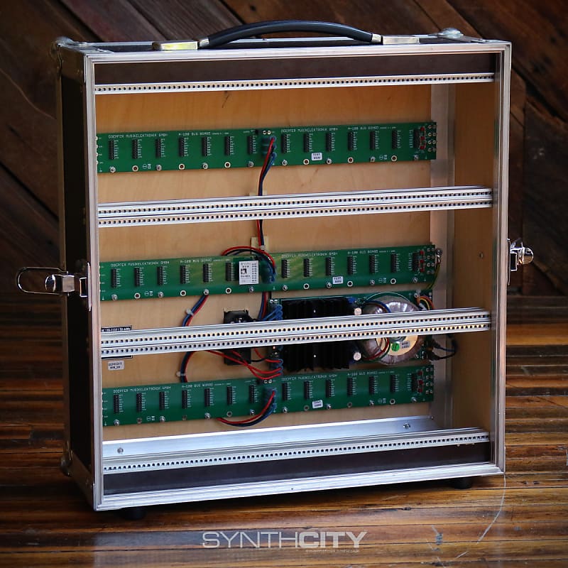 Doepfer A-100 Series 9U Powered Eurorack Case | Reverb
