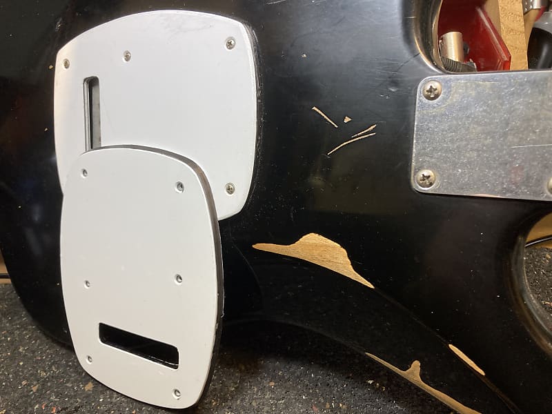 Back Plate Noise Canceling System for Strat© style guitars | Reverb