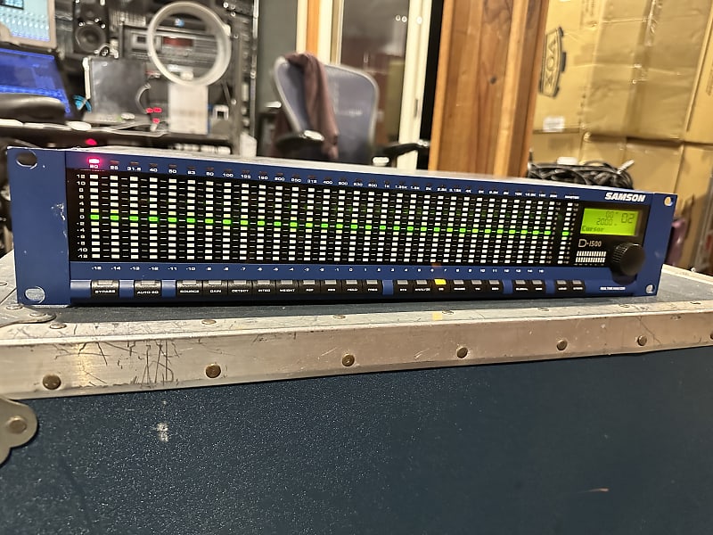 Samson D 1500 Digital 31 Band Real Time Audio Analyzer Reverb