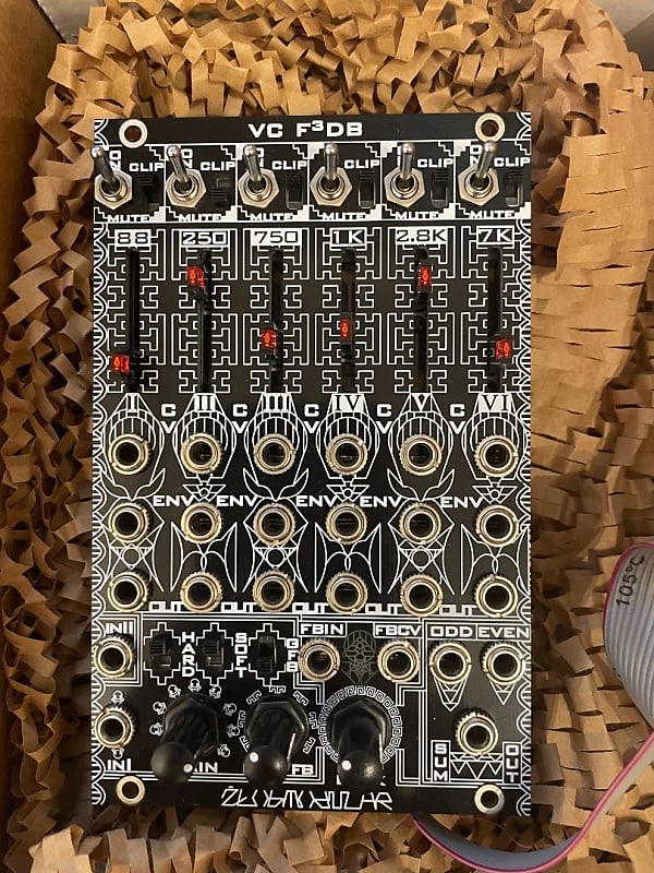 Zlob vc-f3db fixed filter bank Eurorack module | Reverb