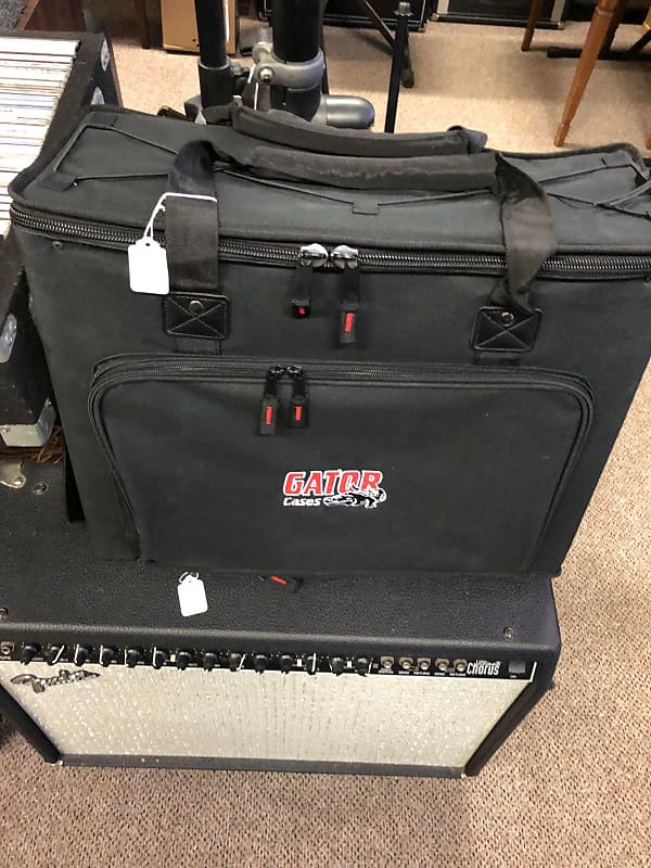 Gator Cases GRB-4U 4-Space 4U Soft Padded Rack Bag. in orig | Reverb