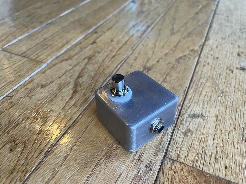 Silver Remote - Latching Switch by JDC FX | Reverb