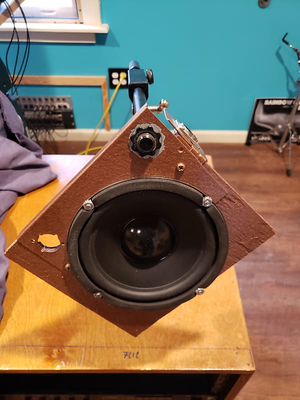 HOUSE SUB Kick 2000 - Brown | Reverb