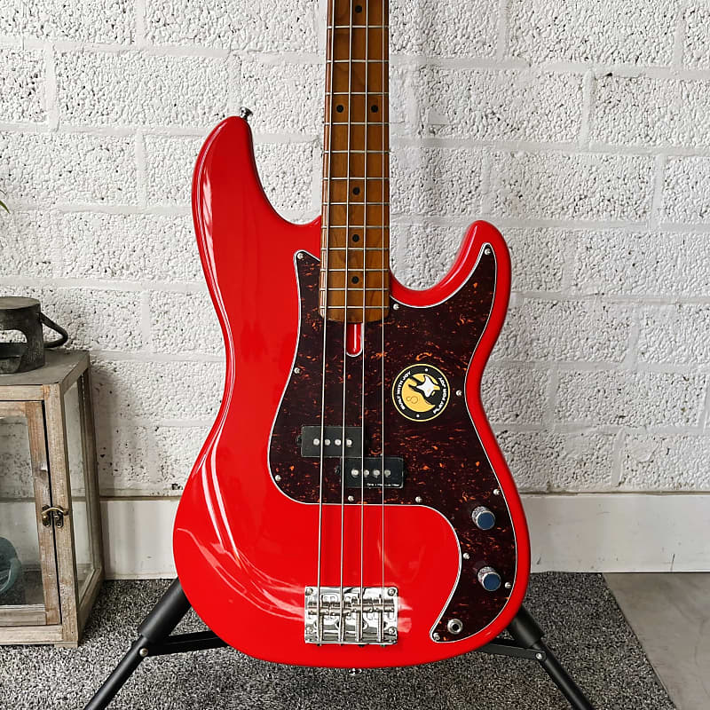 Marcus Miller P5A4 - Dakota Red | Reverb