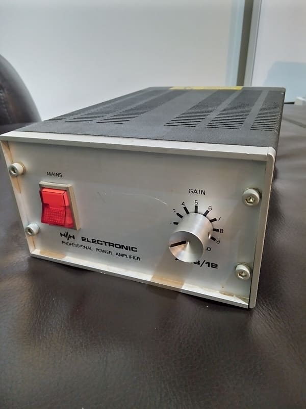 HH Electronics AM8-12 professional power amplifier | Reverb UK