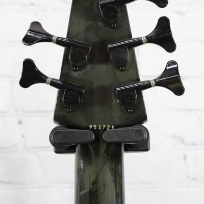 Modulus Quantum 5 String Bass w/ Hardcase | Reverb