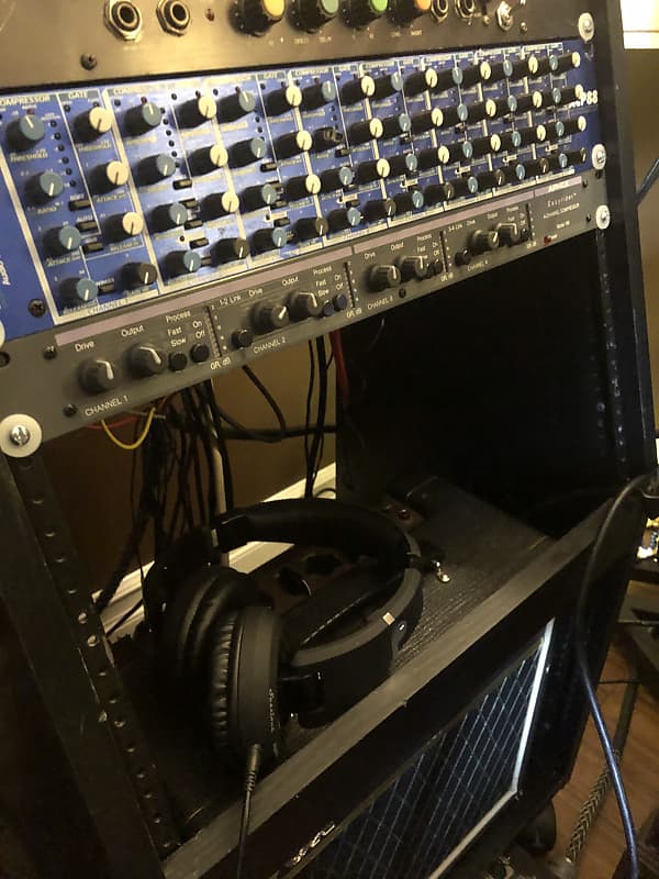 Aphex Model 106 Easyrider 4-Channel Compressor | Reverb