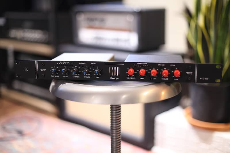 FMR Audio RNC & RNLA w/ Funk Logic Rack Adapter | Reverb