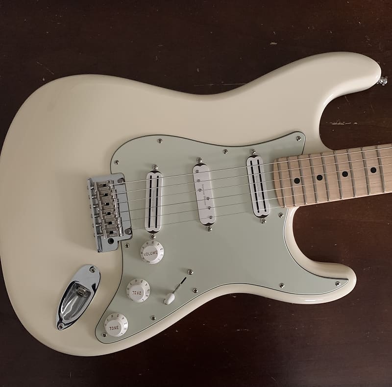 Seymour Duncan Loaded Fender Strat Pickguard Parchment | Reverb Canada