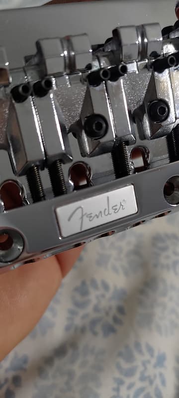 Gotoh Fender Roscoe Beck V bridge ( Gotoh 206 ) 1990-2000 - | Reverb