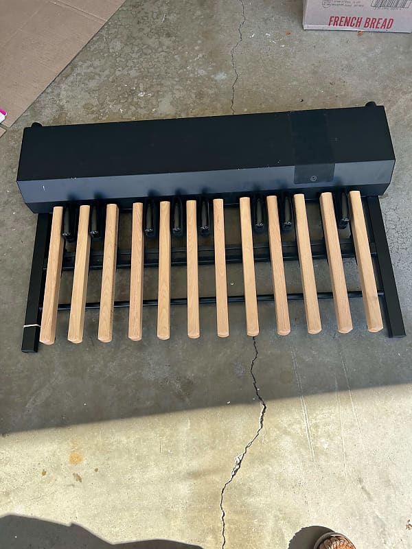 Hammond XPK 200 Midi Pedals | Reverb