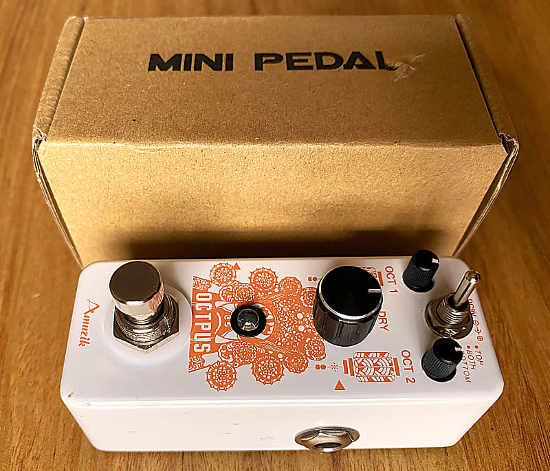 Octave Effects Polyphonic Guitar Effect Pedal WOW! With 11 | Reverb