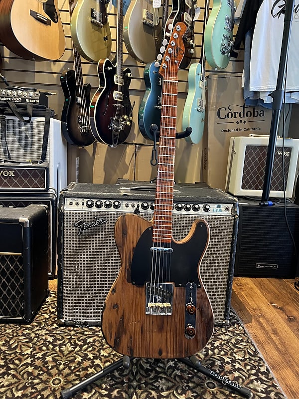 King Barncaster | Reverb