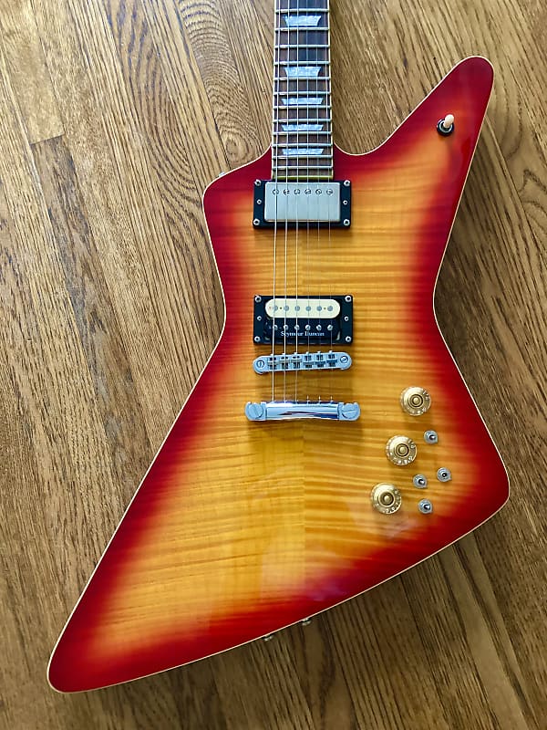 Hamer Standard F/T XT Series Explorer 2008-2010 Cherry | Reverb