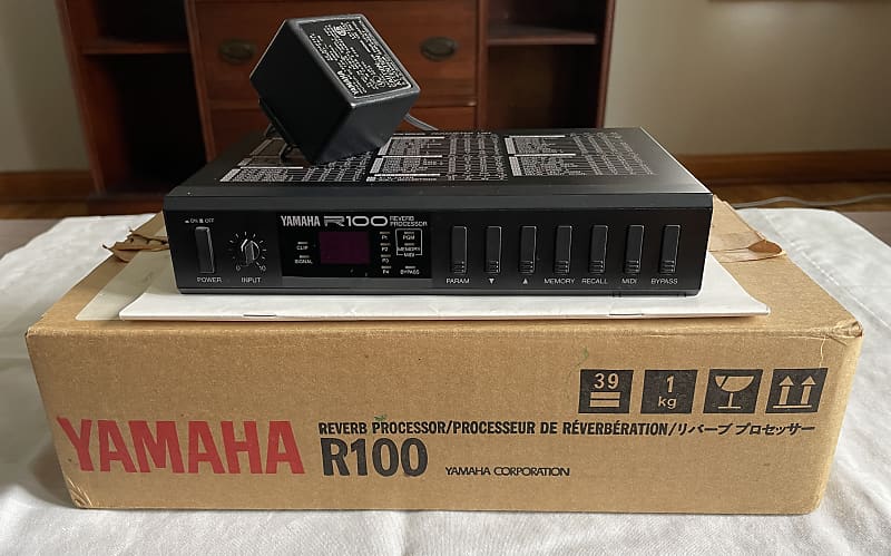 Yamaha R100 Reverb Processor with power, box & manual | Reverb