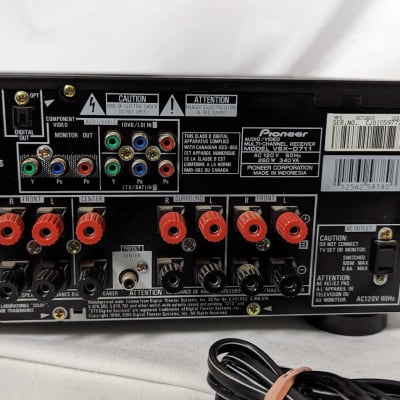 Pioneer VSX-D711 Audio/Video 5.1 Multi-Channel Surround Sound | Reverb
