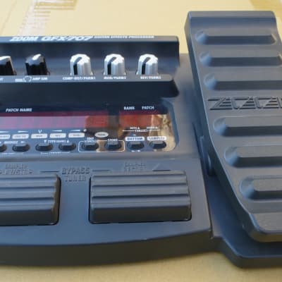 Zoom Zoom GFX-707 | Reverb