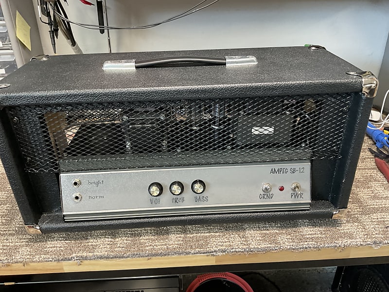 Ampeg SB-12 - Black | Reverb