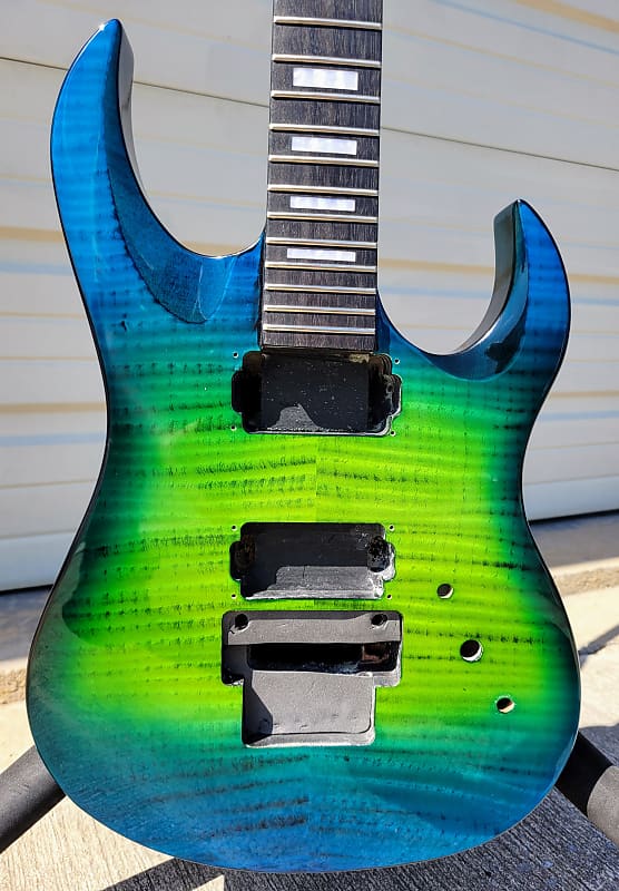 DBZ Diamond Halcyon 2017 blue/green/blue. Neck-thru HUSK | Reverb