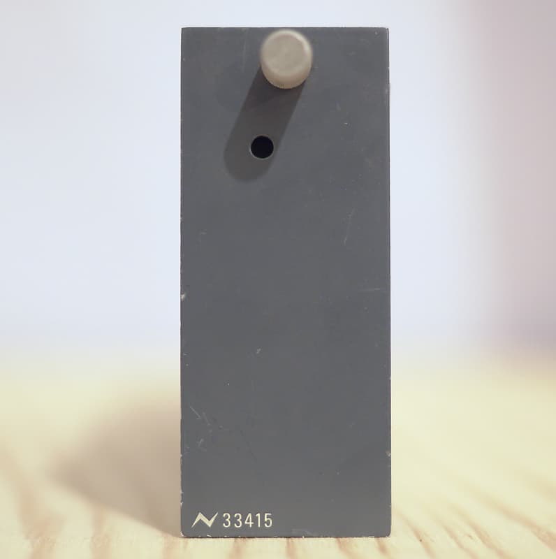 Neve Line and Microphone Amp 33415 | Reverb