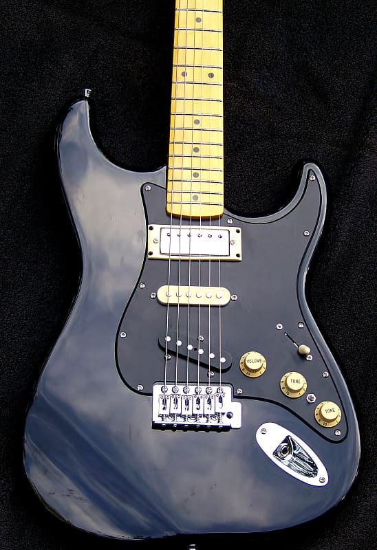 Custom Shop Mahogany 7-Sound Strat+Black Matte | Reverb Canada