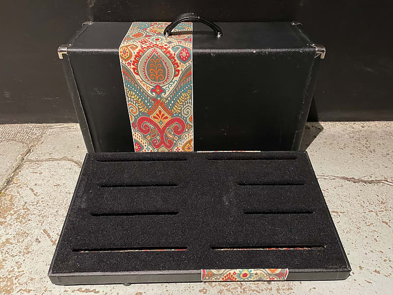 28x15 Custom Pedalboard w/ Hardcase, Fabric Strip, Power, | Reverb