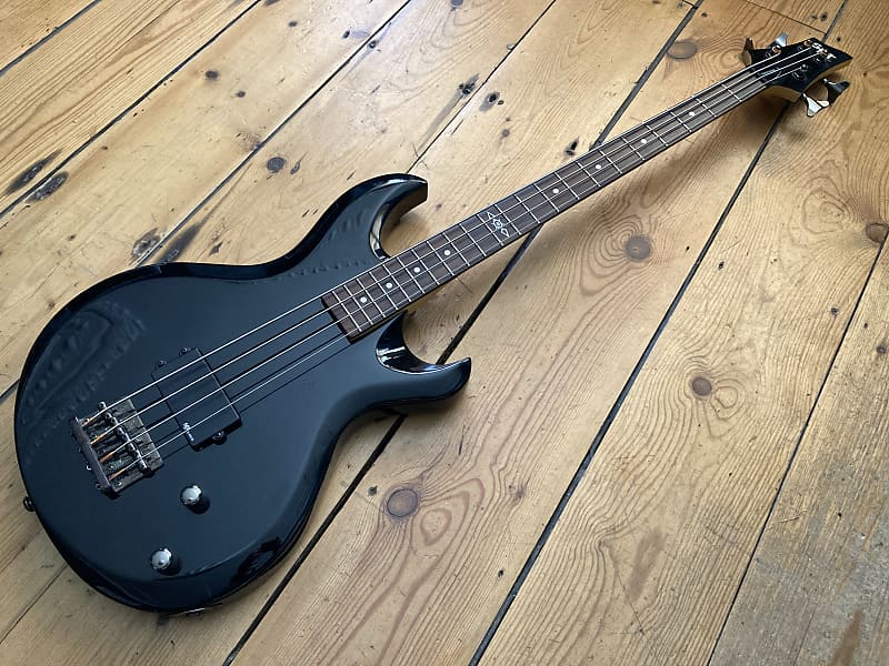 SGR by Schecter Prowler 4 string Bass Guitar Medium Scale 32" | Reverb