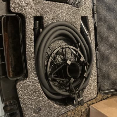 Shure SM58 Microphone, Shock mount, Good Quality Cable w/ | Reverb