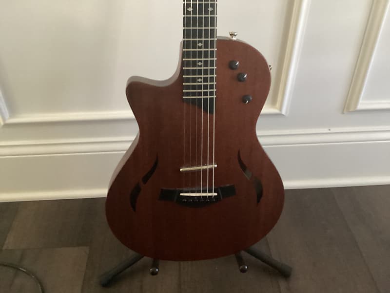 Taylor T5z Classic, Left-Handed Hollowbody Electric Guitar - | Reverb