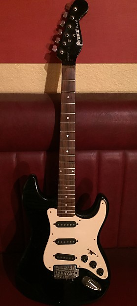 Prince Stratocaster Black | Reverb