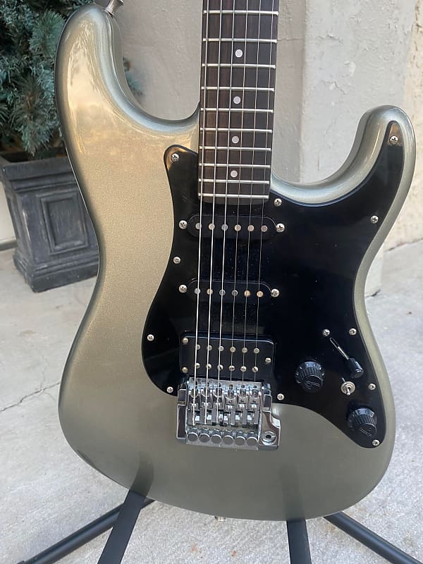 Fender Contemporary Series Stratocaster Deluxe HSS 1985 Made | Reverb