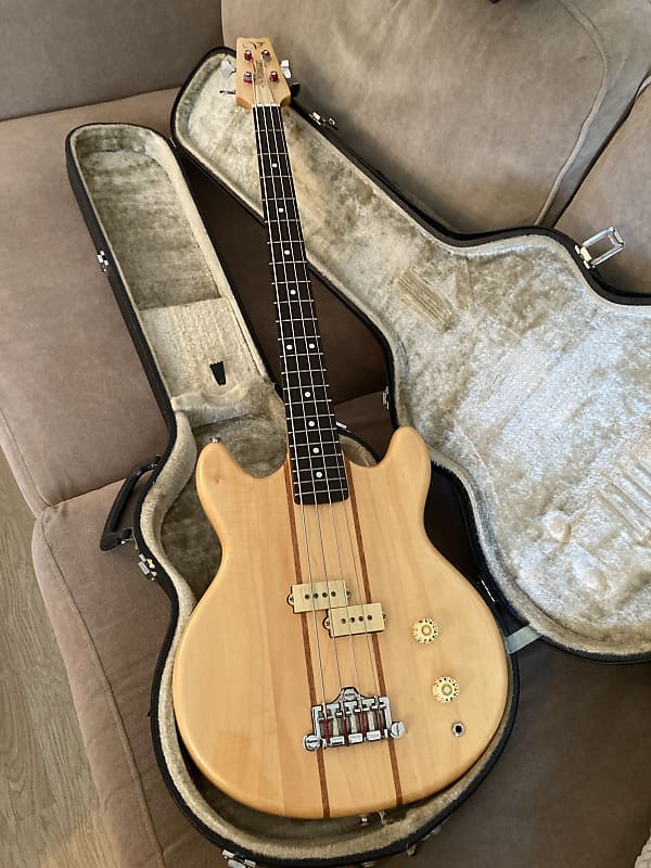1979 Vantage VS600B Bass Guitar & Hardcase (Japan, | Reverb UK