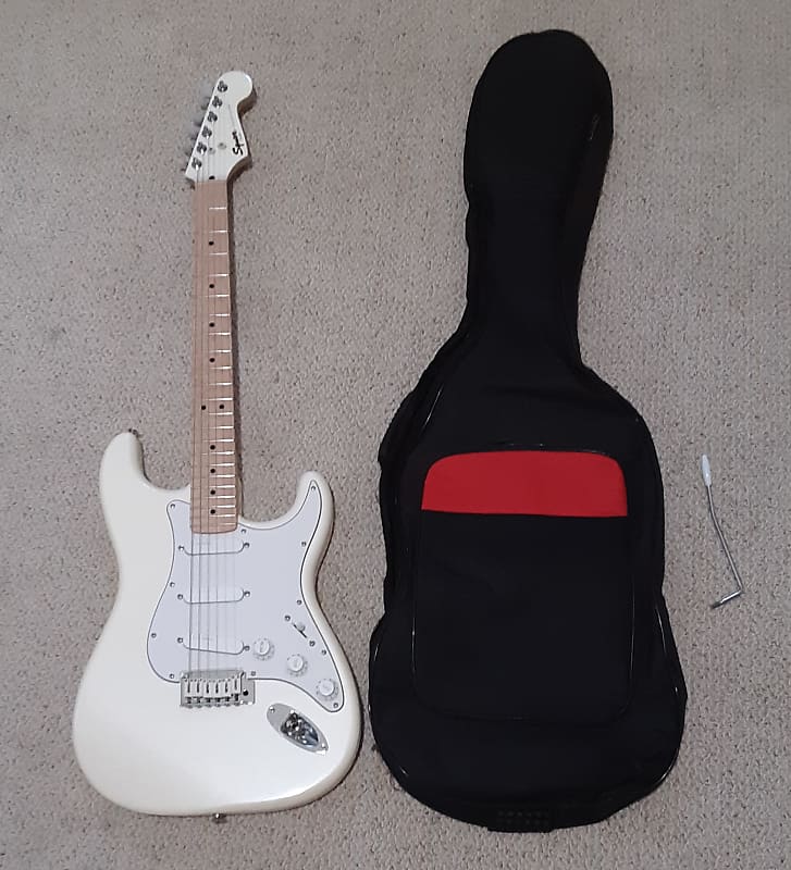 Squier Stratocaster - Pearl White | Reverb