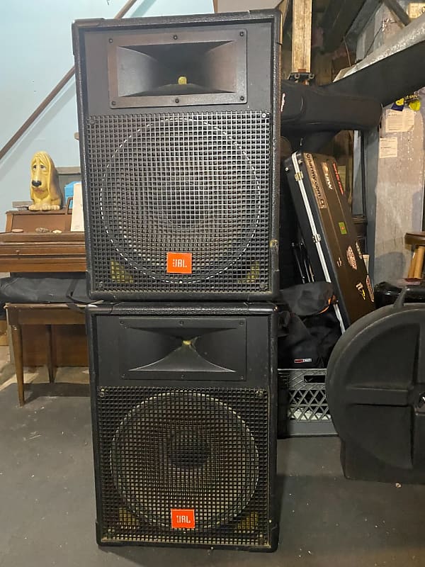 Nice used Pair of JBL Model MR825 PA Speakers - Works great | Reverb