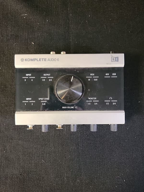 Native Instruments Komplete Audio 6 Audio Interface | Reverb
