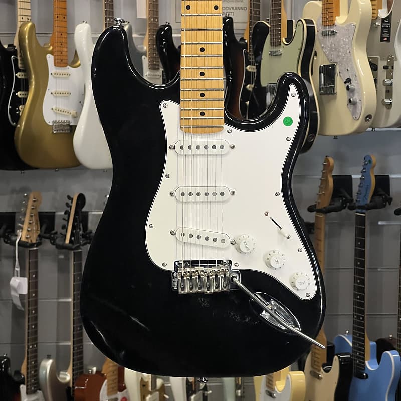 Schecter Diamond Strat Black | Reverb Australia