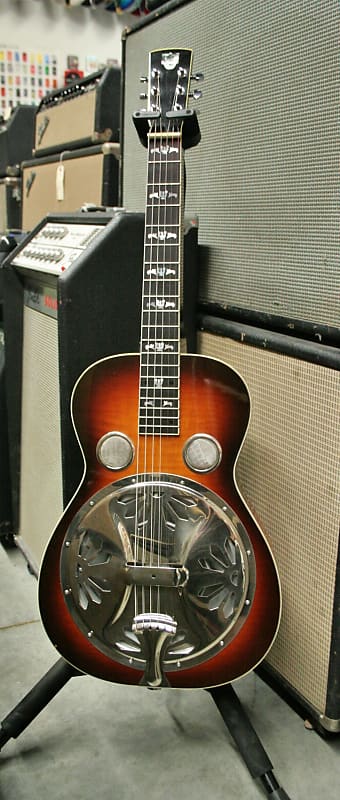 Gibson Dobro Model 27th 2003 Burst | Reverb