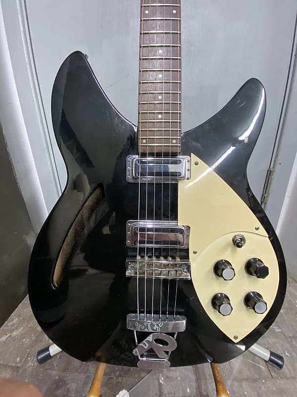 Rockinbetter Rickenbacker 330 copy 2000s - Black | Reverb