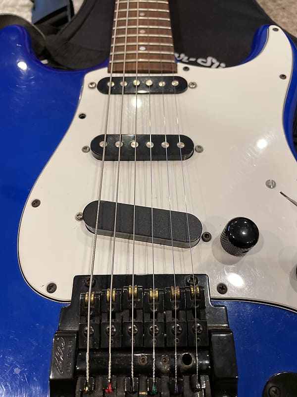 Guild S284 (modified) 1985 Blue | Reverb