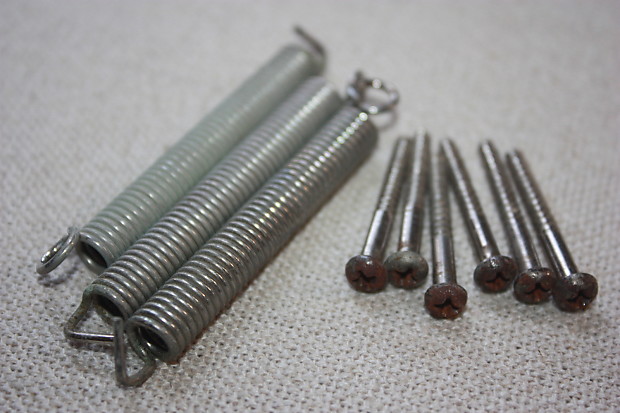 70's Fender Stratocaster set tremolo bridge springs | Reverb Australia