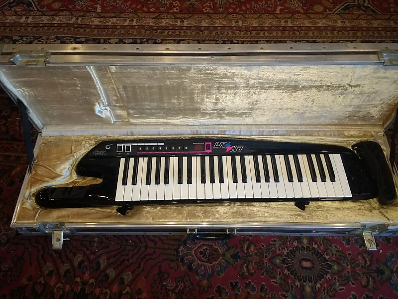 Lync LN4 Keytar | Reverb