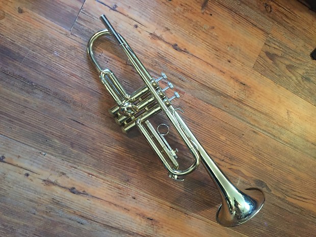 Bach 1530 Trumpet 90s 2000s Yellow Brass | Reverb