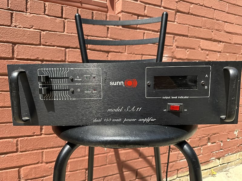 Sunn Beta Series SA11 300 Watt Stereo Rack Power Amp | Reverb Canada